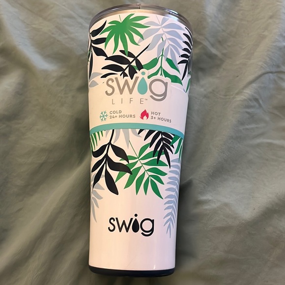 Swig Life | Kitchen | 32oz Swig Life Stainless Steel Insulated Tumblr ...